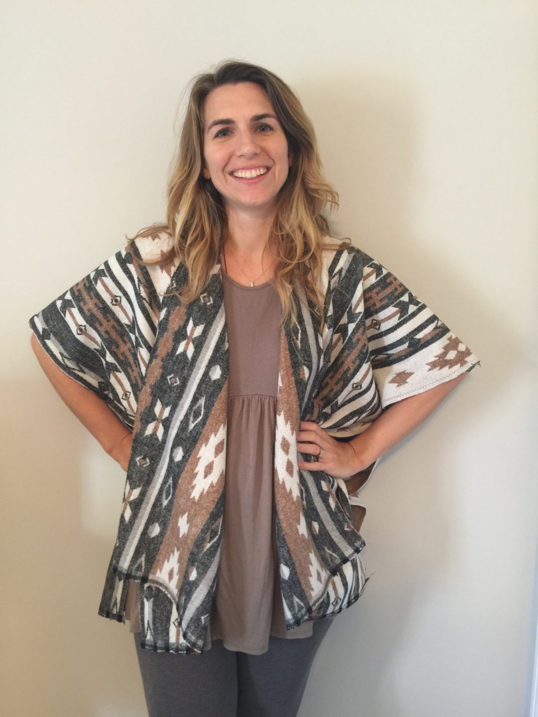 Easy Blanket Poncho Tutorial - AndreaLoyDesign.com